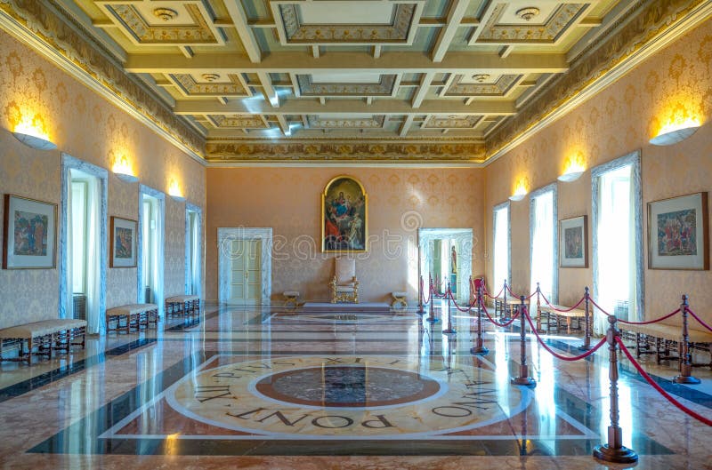 Castelgandolfo, El Palacio Papal Foto editorial - Imagen de horizontal ...