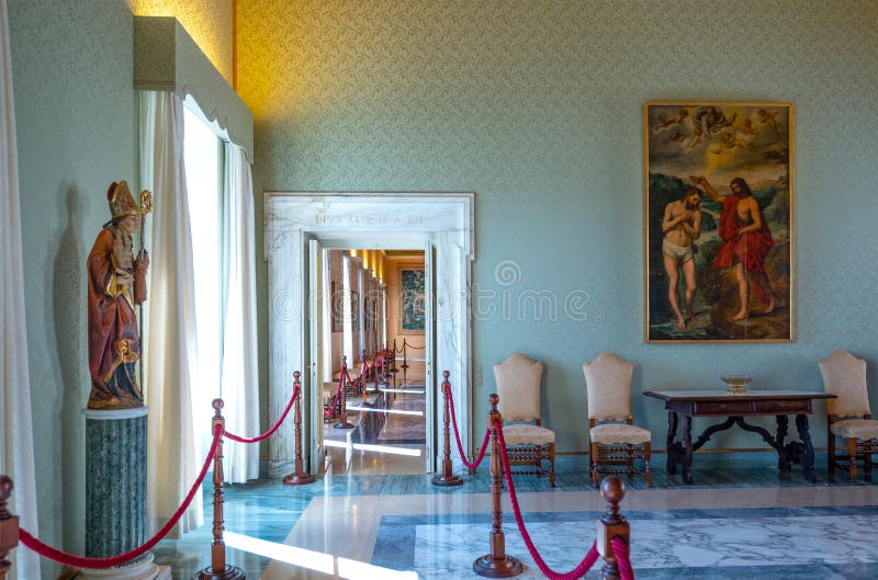 Castelgandolfo, El Palacio Papal Foto de archivo editorial - Imagen de ...