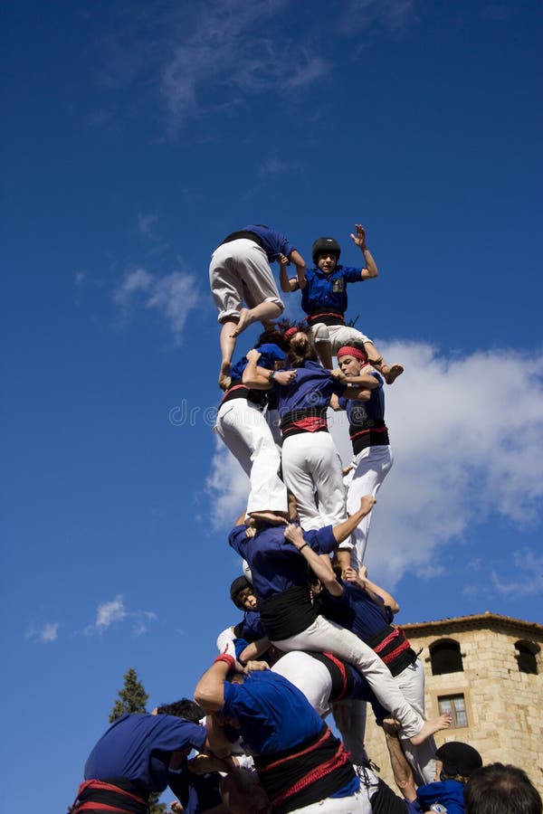 Castellers Barcelona editorial stock photo. Image of tradition - 16224648