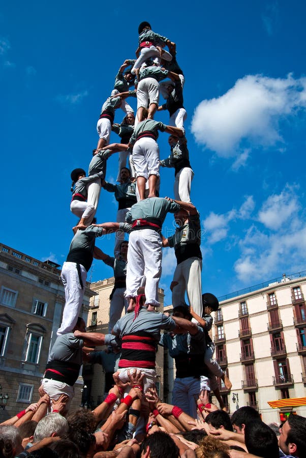 Castellers Barcelona editorial stock photo. Image of tradition - 16224648
