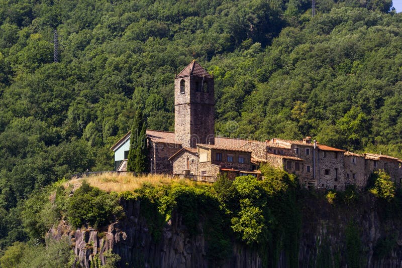 The Castellfollit De La Roca, Spain Stock Photo - Image of cityscape ...
