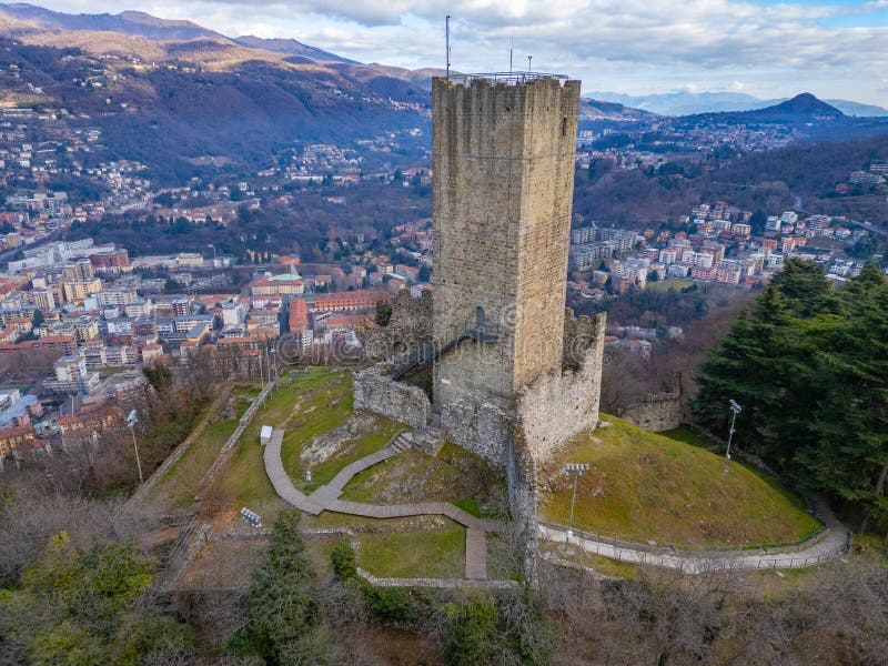 Castello Baradello Overlooking Italian Town Como Editorial Photography ...
