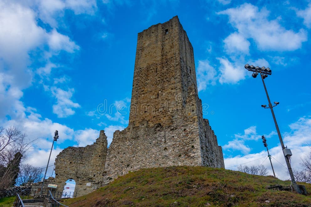 Castello Baradello Overlooking Italian Town Como Stock Image - Image of ...