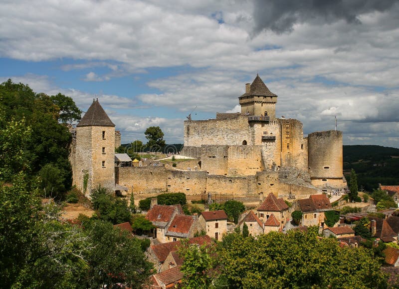 Chateau De Castelnaud, Fortezza Medievale ACastelnaud-La-Chapelle, La ...