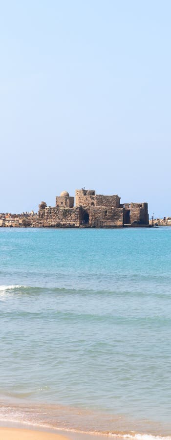 Castello Del Mare Di Sidon, Libano Fotografia Stock - Immagine di mare ...