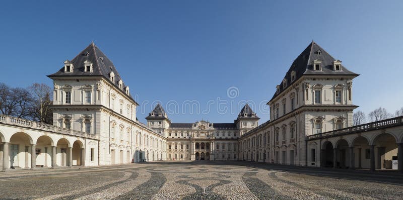 Castello Del Valentino in Turin Stock Image - Image of europe, landmark ...