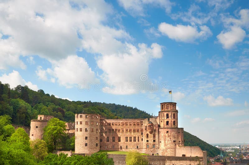 Castello Di Heidelberg in Primavera, Panorama Immagine Stock - Immagine ...