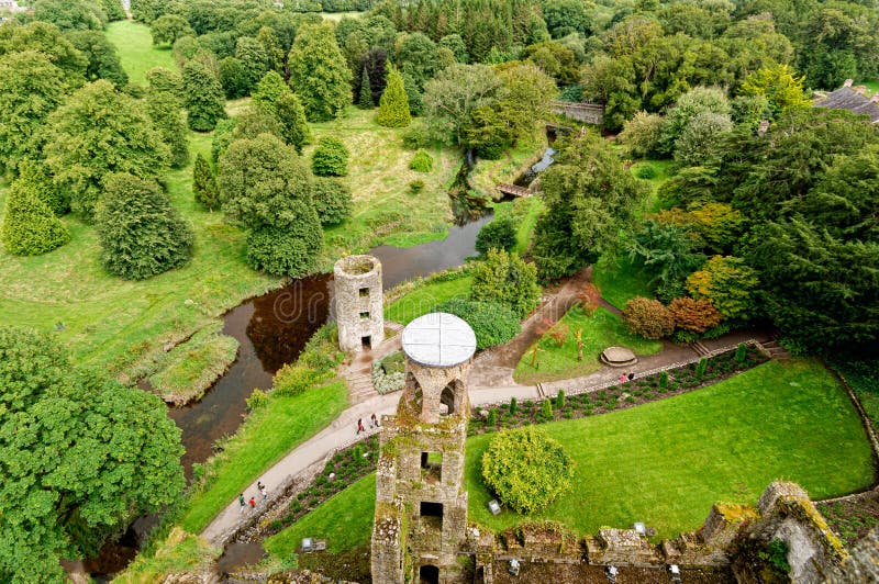 Castello Di Lusinga Di Vista Della Torre Immagine Stock - Immagine di ...