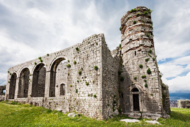 974 Castello Di Rozafa Foto stock - Foto stock gratuite e royalty free ...