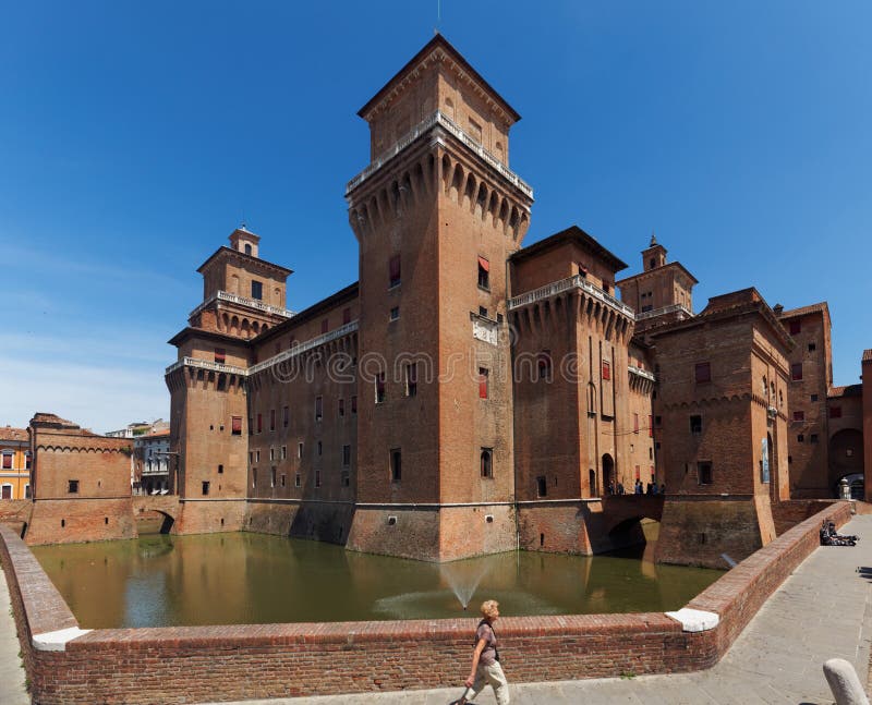 Castello Estense A Ferrara, Italia Fotografia Editoriale - Immagine di ...