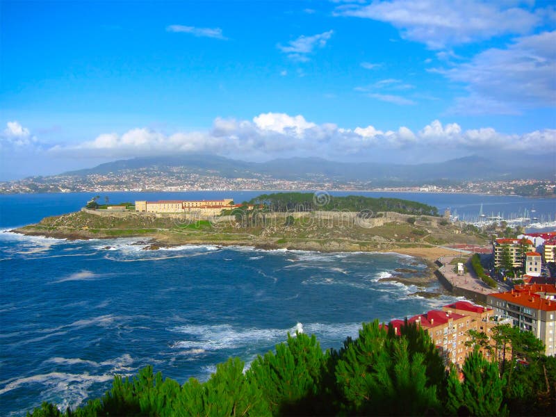 Castelo de Baiona, Spain foto de stock. Imagem de elevado - 16760132