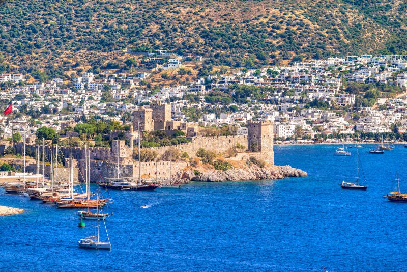 Castelo de Bodrum, Turquia foto de stock. Imagem de pesca - 102880422