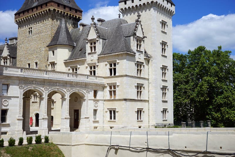 Castelo de Pau, França imagem editorial. Imagem de edifício - 94840200