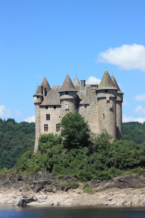 Castelo de Val imagem de stock editorial. Imagem de medieval - 10255669