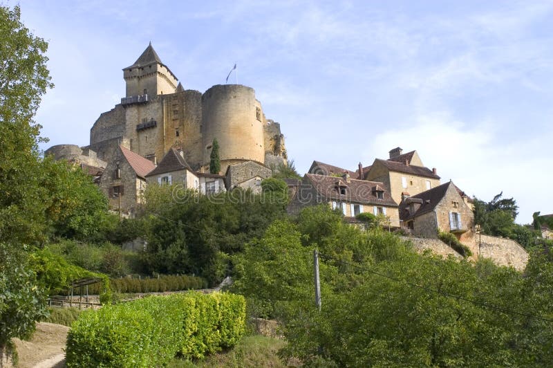 Castelo Feudal De Castelnaud Imagem de Stock - Imagem de europa, antigo ...