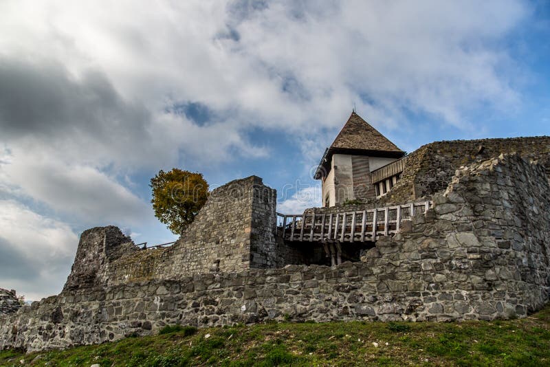 Castelo Medieval Visegrad Em Hungria Imagem de Stock - Imagem de ...