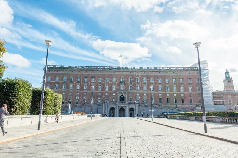 Castelo real foto editorial. Imagem de urbano, tradicional - 101586066