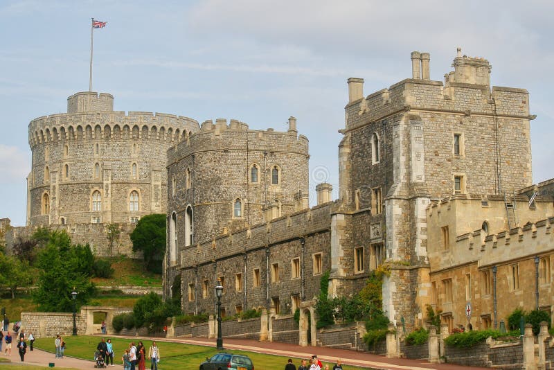 Castelo Real De Windsor Em Inglaterra, Grâ Bretanha Foto Editorial ...