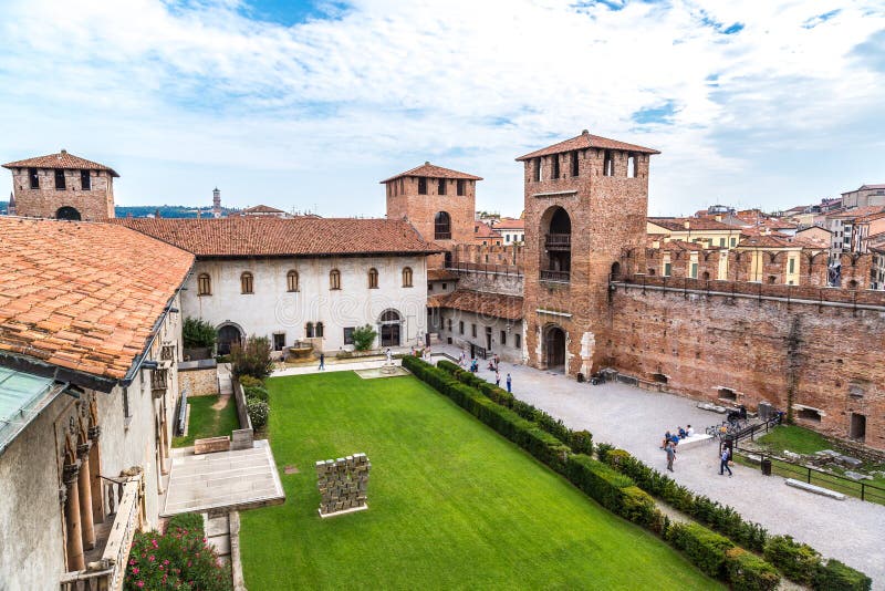 Castelvecchio in Verona, Italy Stock Image - Image of castelvecchio ...