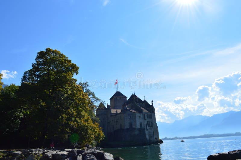 Castillo de Chillon foto editorial. Imagen de ciudad - 109975426