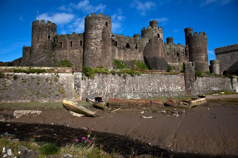 Castillo de Conwy imagen de archivo. Imagen de gales - 27181775