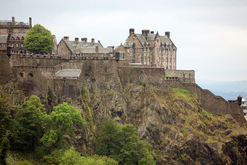 Castillo De Edimburgo, Escocia, GB Imagen de archivo - Imagen de ...