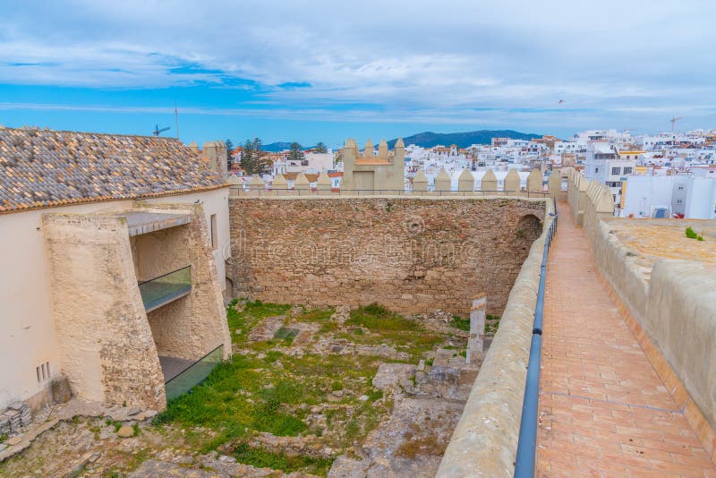 Castillo De Guzman El Bueno in Spanish Town Tarifa. Stock Photo - Image ...