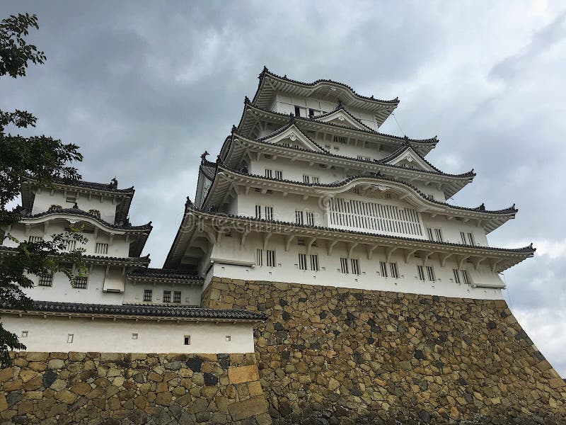 Castillo de Himeji- Himeji fotografía editorial. Imagen de recorrido ...