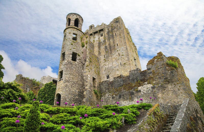 Castillo de la lisonja imagen de archivo. Imagen de edificio - 155963081