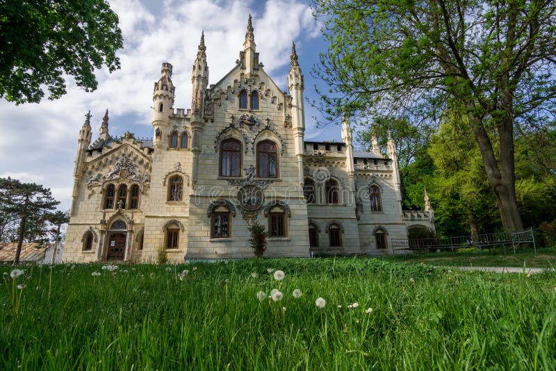 Miclauseni Castle, One of the Most Beautifull Neo-gothic Castles ...