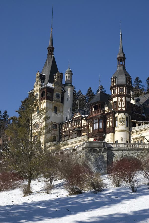 Castillo de Peles imagen de archivo. Imagen de edificio - 55512783