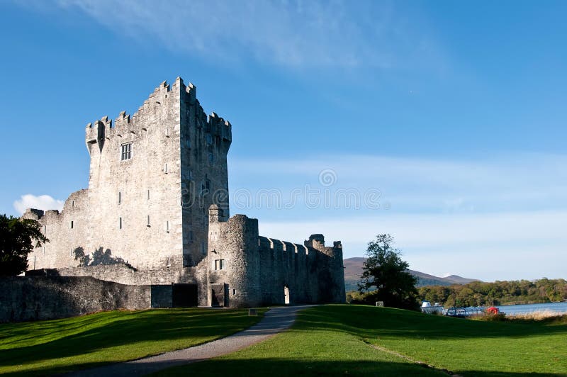 Castillo De Ross, Co Kerry, Irlanda Foto de archivo - Imagen de ...
