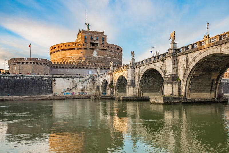 Castillo De Sant'Angelo En Roma, Italia Imagen de archivo editorial ...