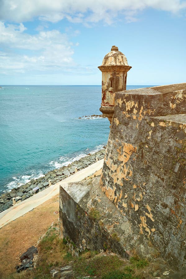 Castillo en Puerto Rico imagen de archivo. Imagen de naturalizado ...