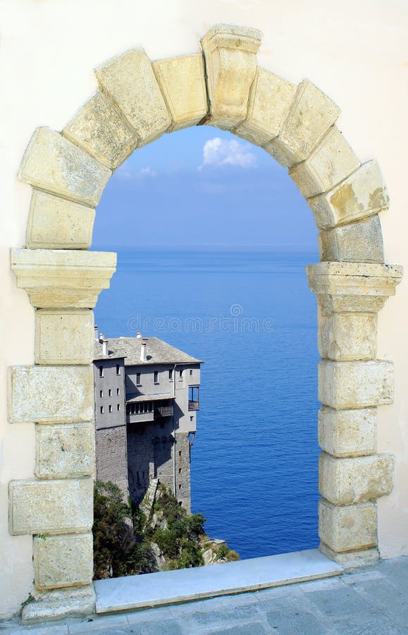 Castillo griego viejo imagen de archivo. Imagen de arco - 25311761