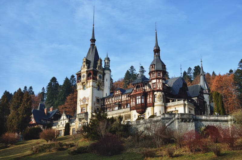 Castillo rumano Peles foto de archivo. Imagen de renacimiento - 22135748