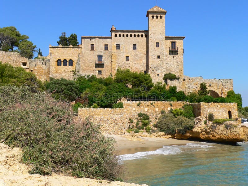 Castillo De Tamarit (España) Imagen de archivo - Imagen de europa ...