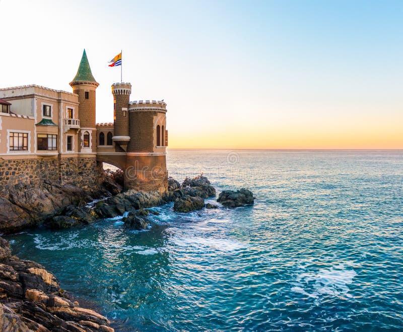 Castillo Wulff Em Vina Del Mar, O Chile Foto de Stock - Imagem de ...