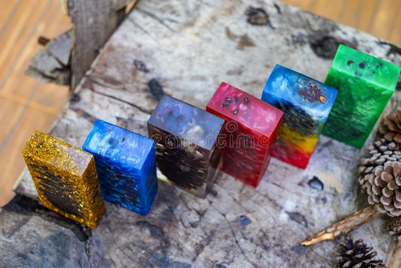 Casting Epoxy Resin Stabilizing Pine Cone Stock Photo - Image of gold ...