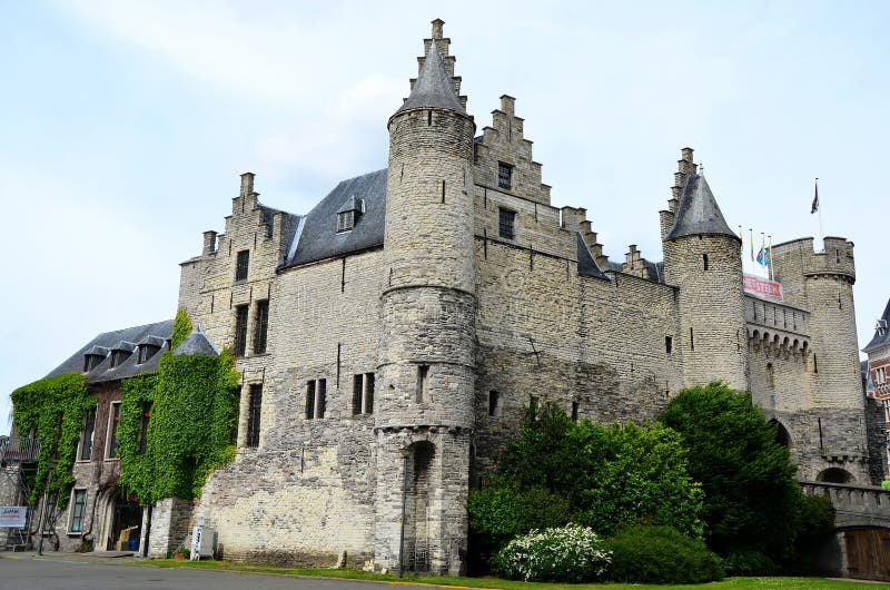 Het Steen Castle in Antwerpen Editorial Image - Image of ancient ...