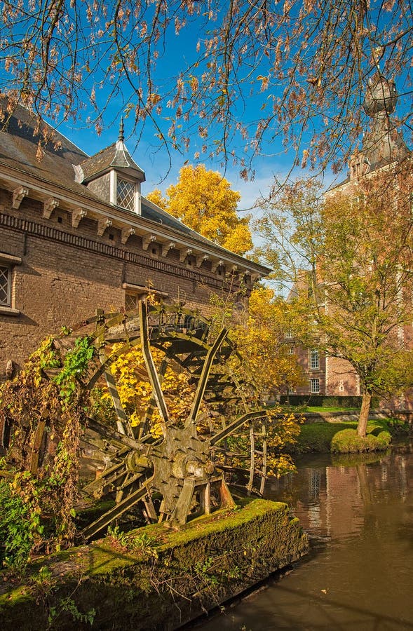Castle Arenberg in Leuven stock image. Image of belgium - 98010119
