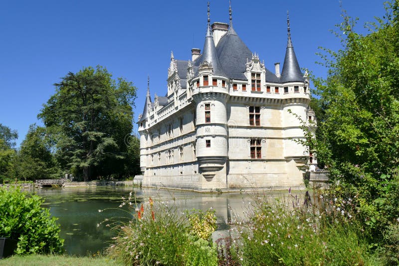 The Castle of Azay-le-Rideau Stock Photo - Image of facade, landmark ...