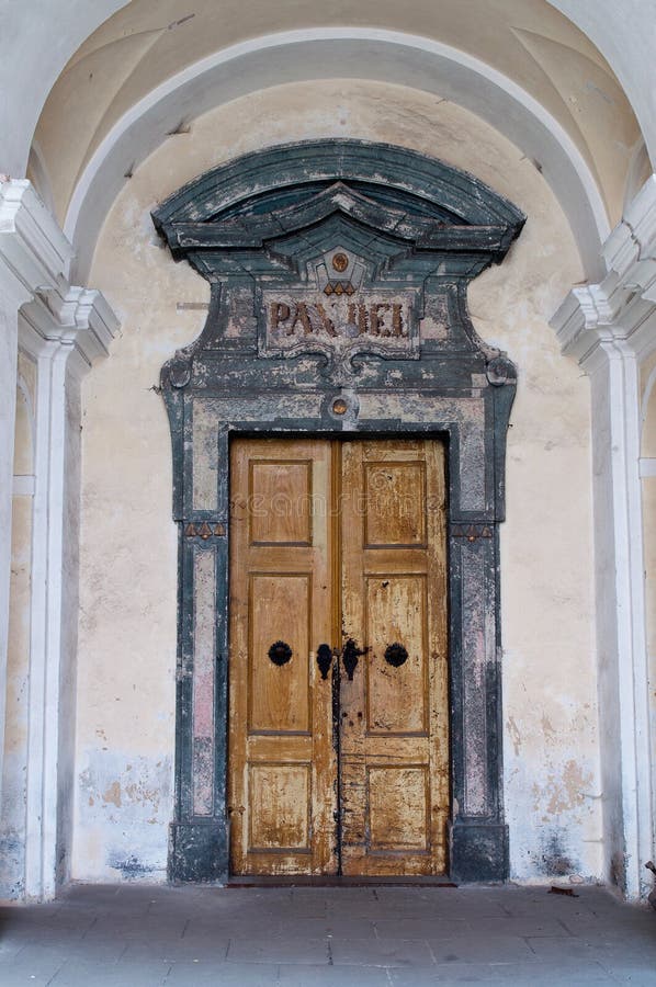 Castle doors stock image. Image of classic, architecture - 17394609