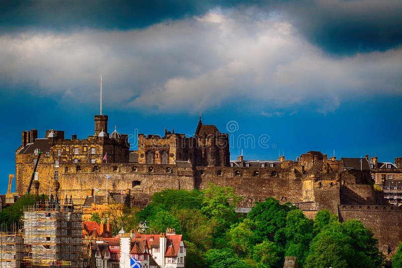 The Castle, Edinburgh, Scotland Stock Photo - Image of garden, nature ...