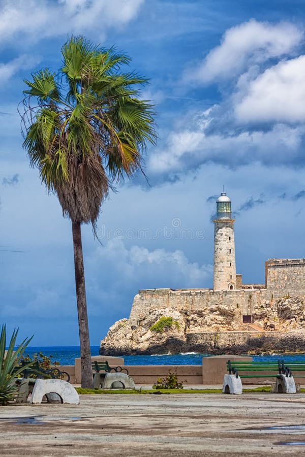 The Castle of El Morro in Havana Stock Photo - Image of morro, icon ...