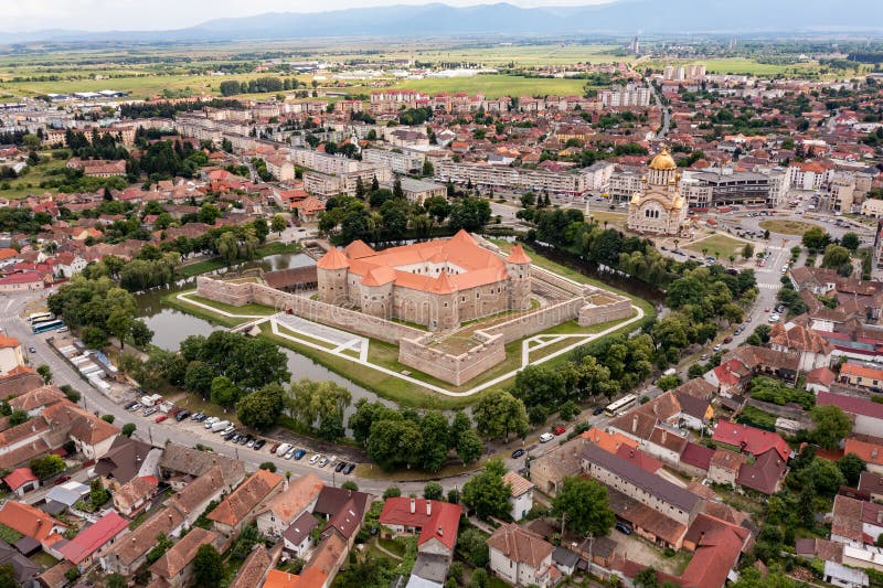 Castle of Fagaras in Romania Stock Photo - Image of heritage, fagaras ...