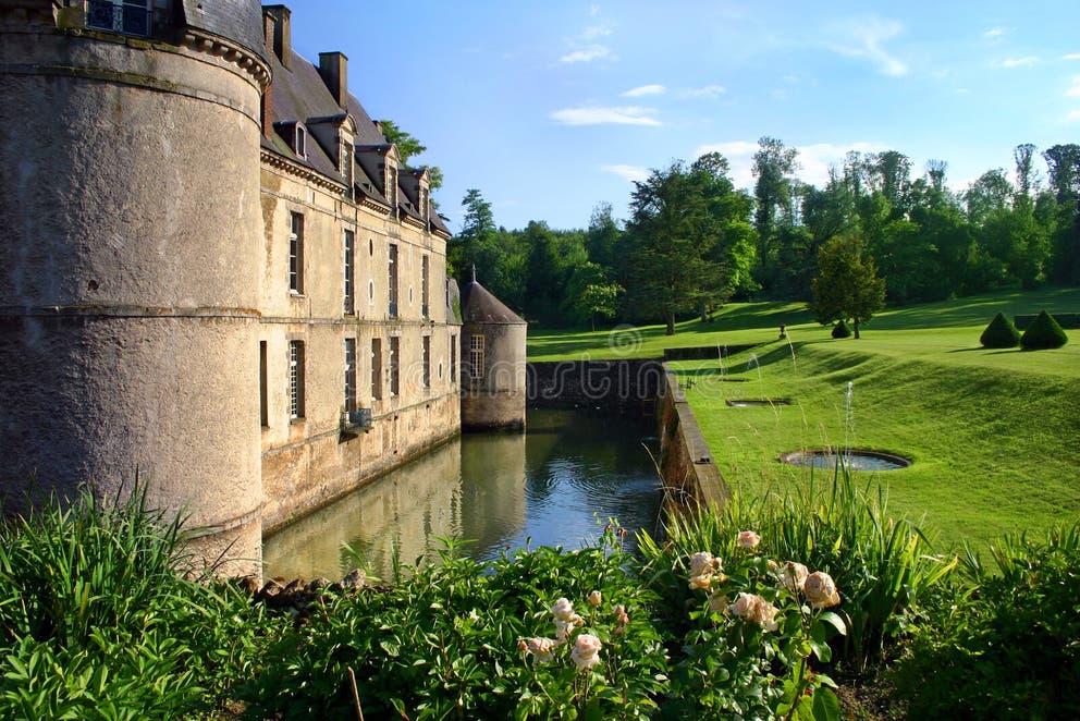 Castle in France stock image. Image of rampart, water - 2468757