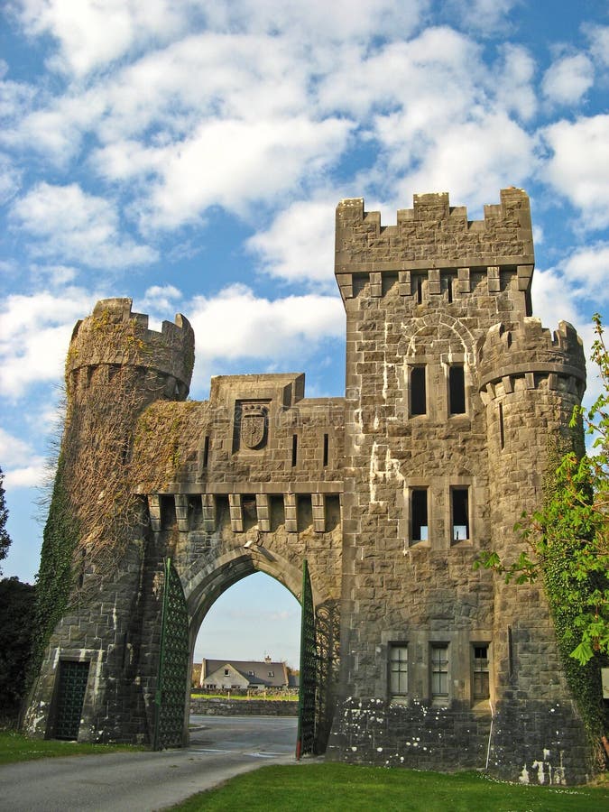 Castle Gate 01 stock photo. Image of gate, ireland, castles - 6372556