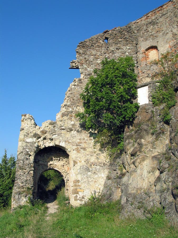 Castle gate stock image. Image of background, medieval - 32878319