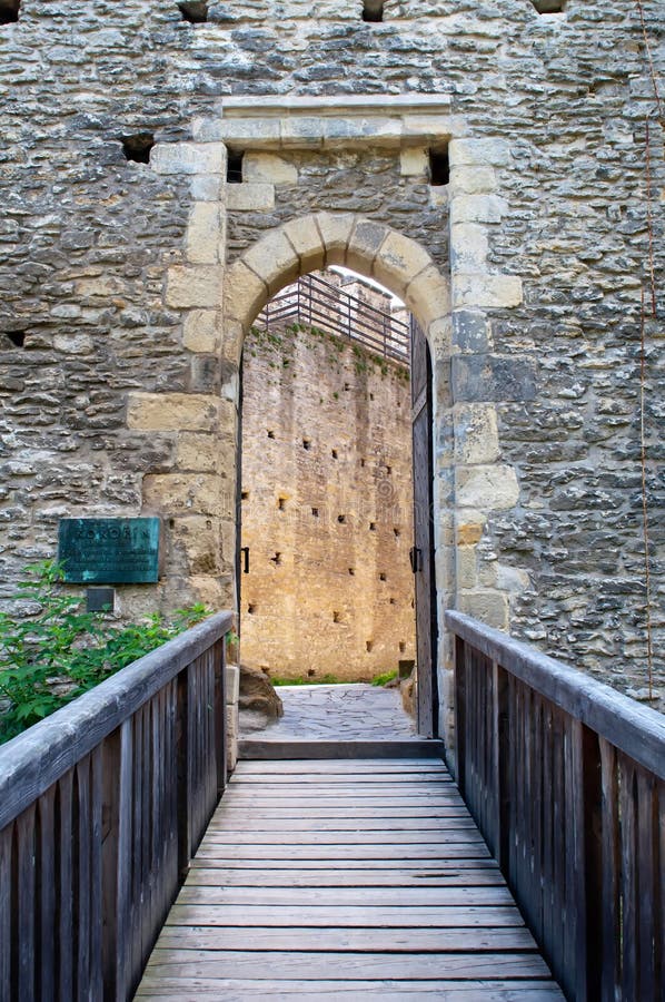 Drawbridge to Castle Door stock photo. Image of brick - 22811580